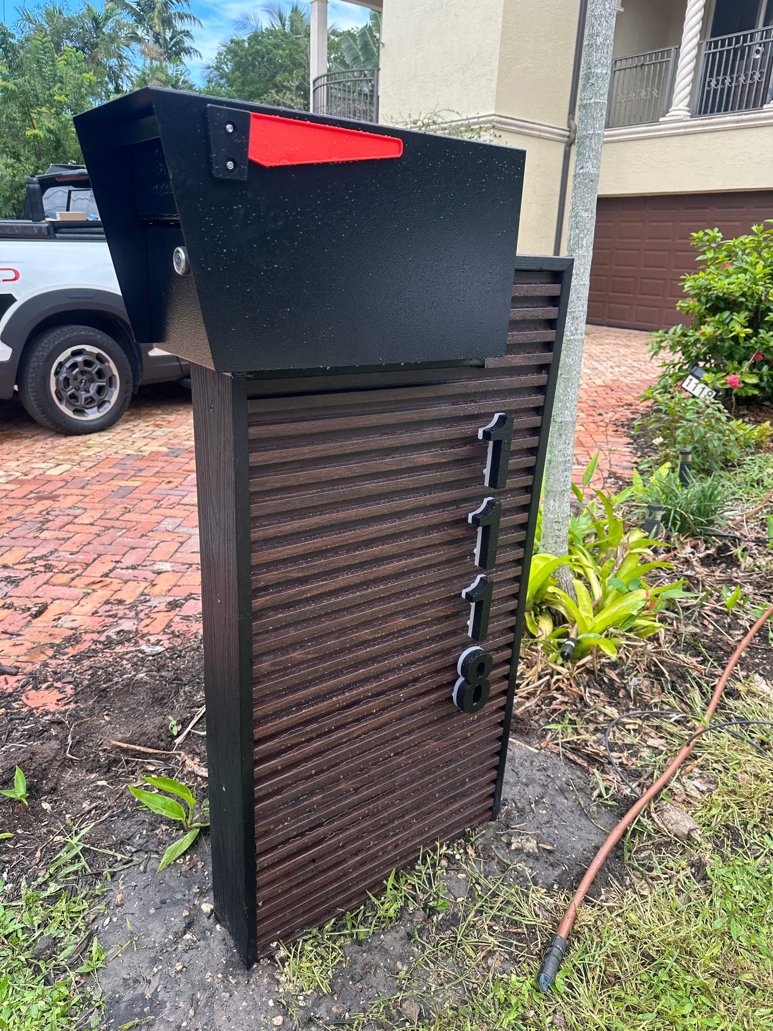 Thumb Slats Acoustic Base Mailbox | Minimalist & Textured Design ...
